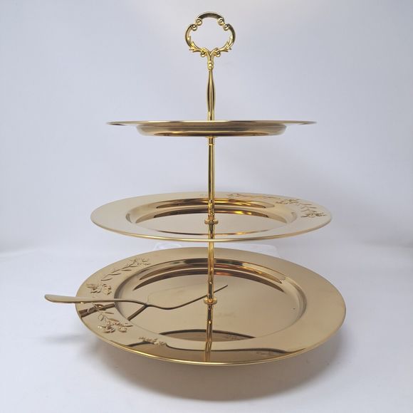 fivestardeco | Kitchen | 3 Tier Gold Ceramic Cupcake Stand Elegant ...